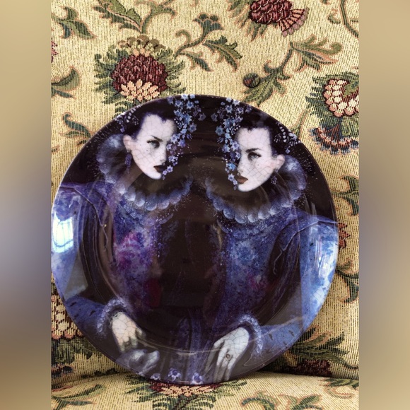 Accents | Decor Art Plate Wall Art Signed By Artist His Golden Metallic ...